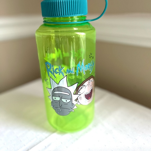 Dining | Rick And Morty Green Water Bottle | Poshmark
